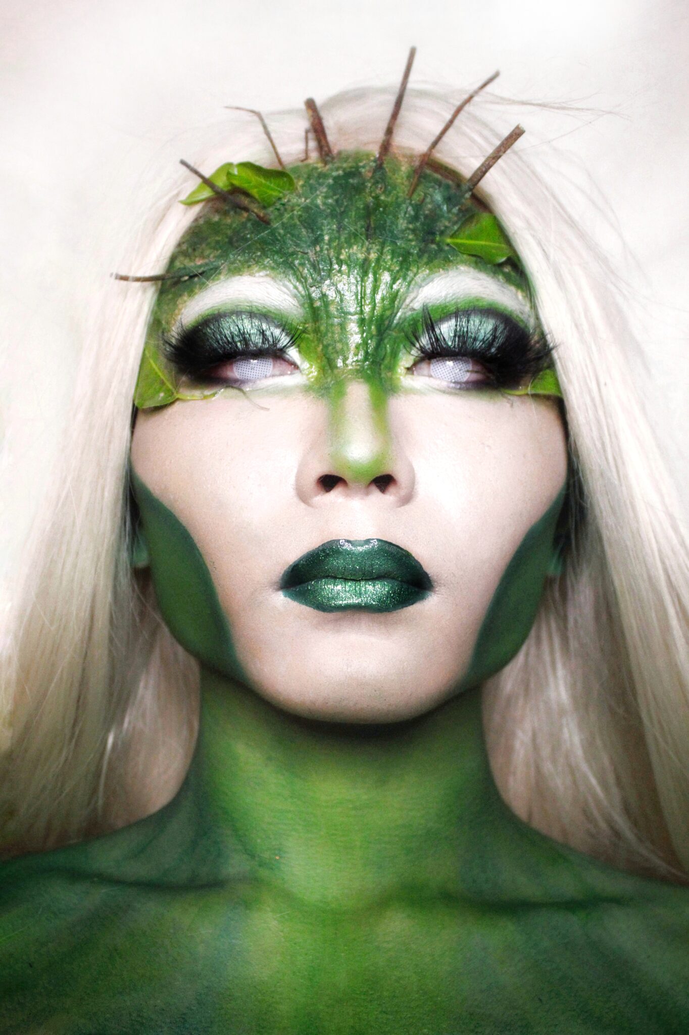 Ultimate guide to create cute alien makeup - Girls Styles